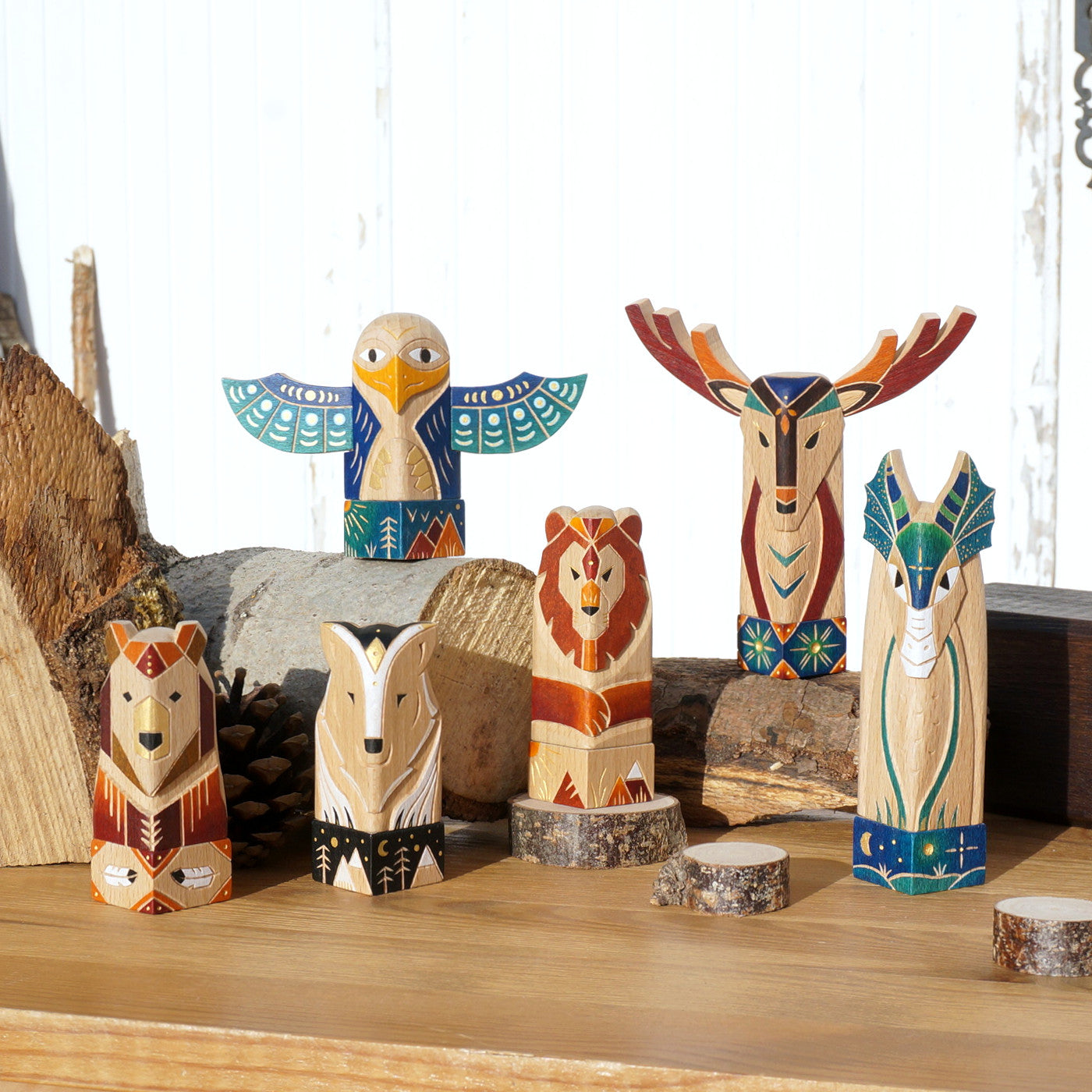 Gardiens - statuettes en bois porteuses de messages – Totems Messagers
